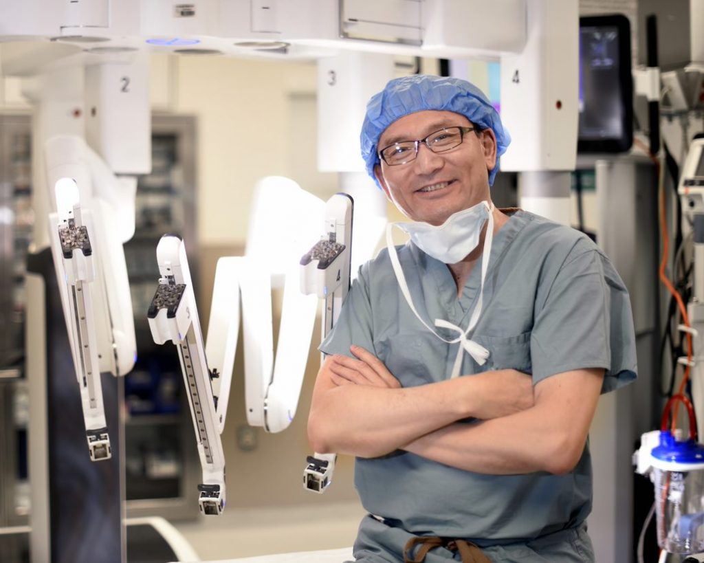 Heart surgeon reaches 500 robotic heart surgeries performed